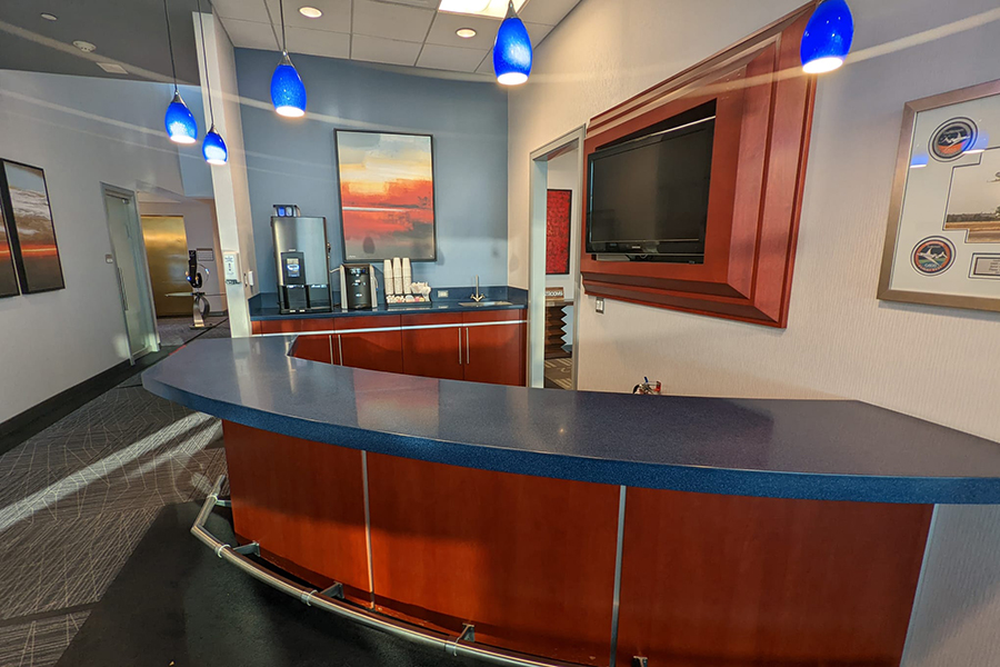 Sarasota, FL (SRQ) - Atlantic Aviation