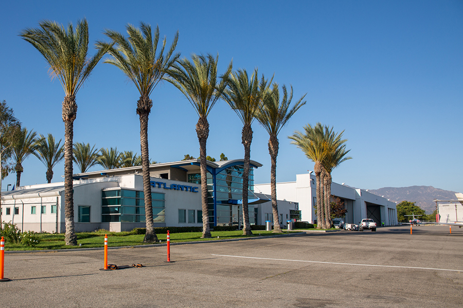 Burbank, CA (BUR) - Atlantic Aviation