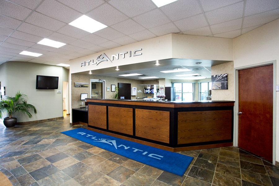 Farmingdale, NY (FRG) - Atlantic Aviation